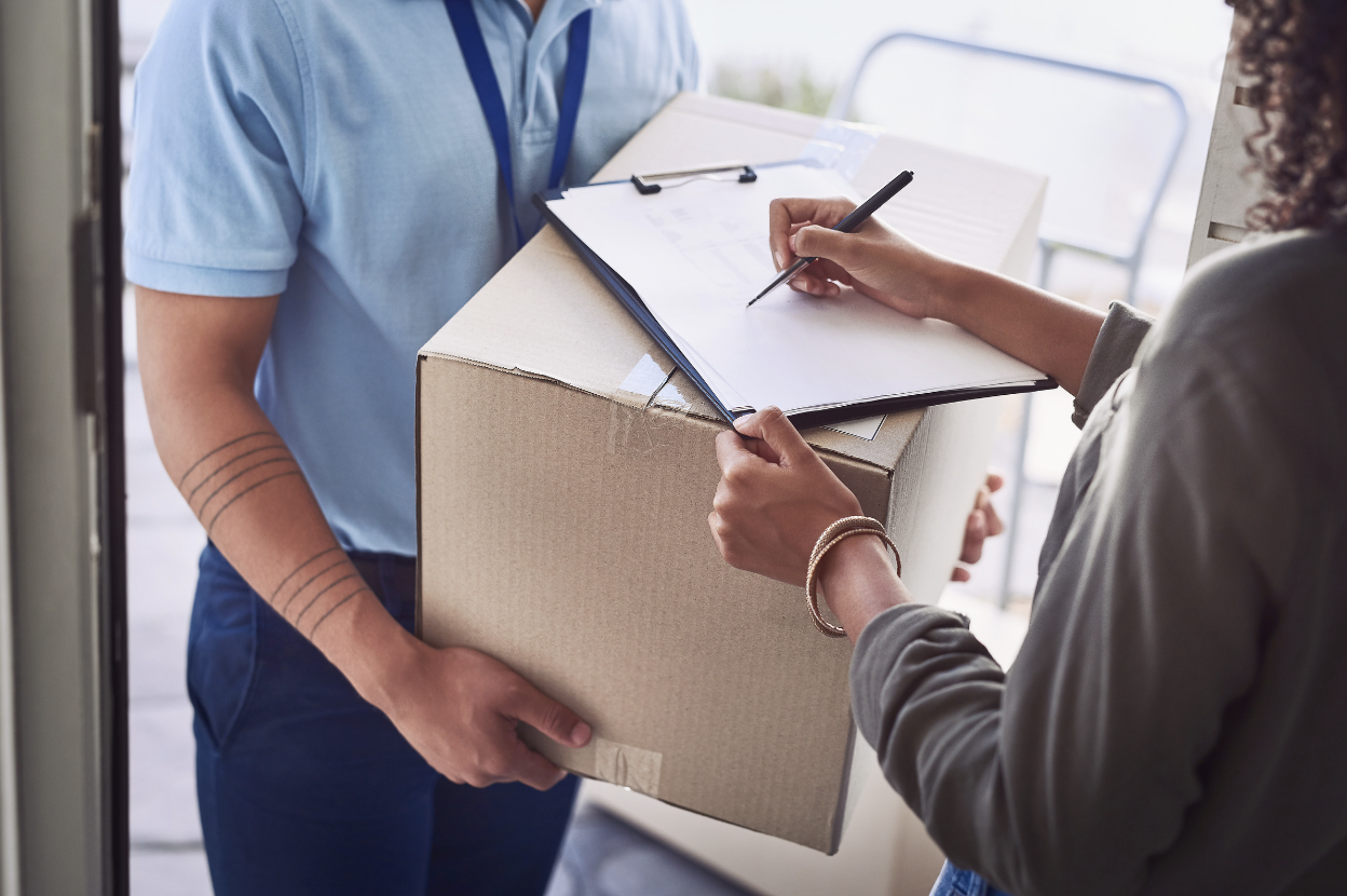 When to Use Signature Required with your UPS Shipping